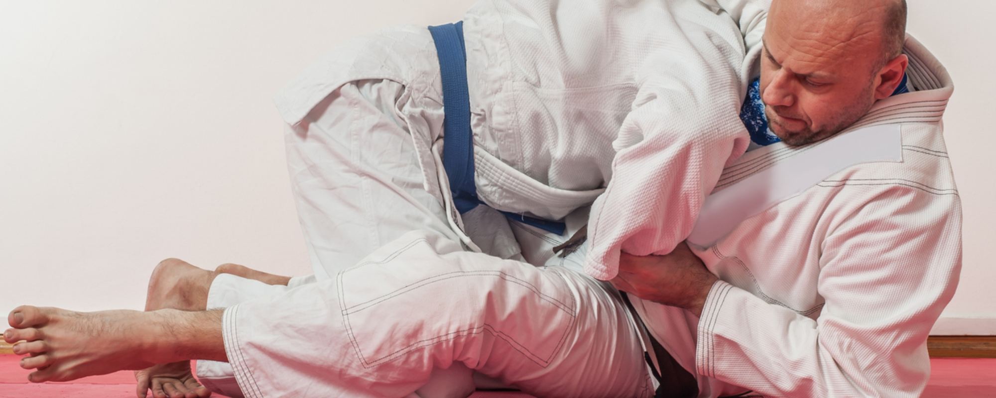 Top 5 Sweeps From BJJ Lasso Guard Which You Should Learn - Elite Sports
