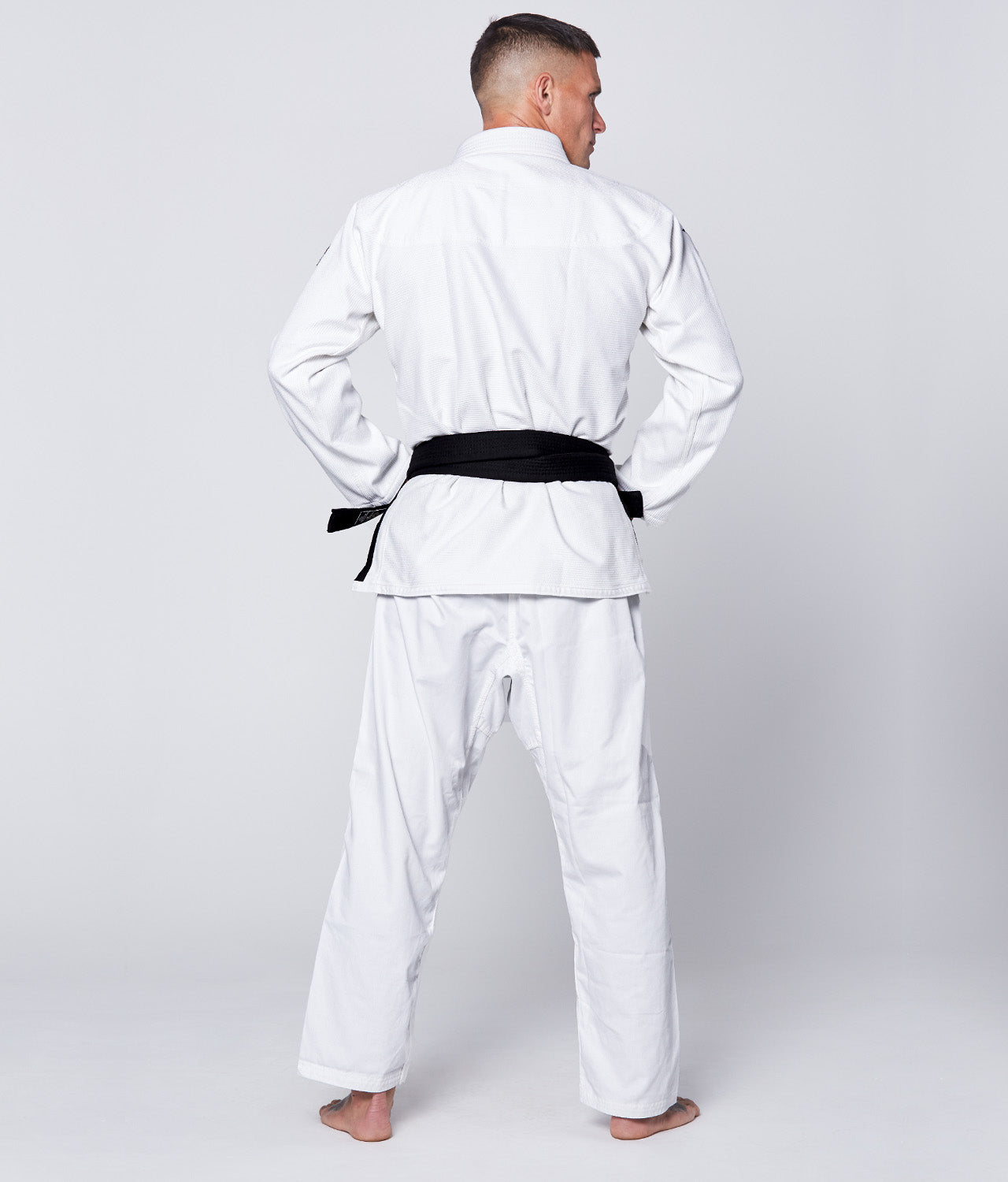 Elite Core White Adults BJJ Gi, Preshrunk Jiu Jitsu Gi with Free Belt ...